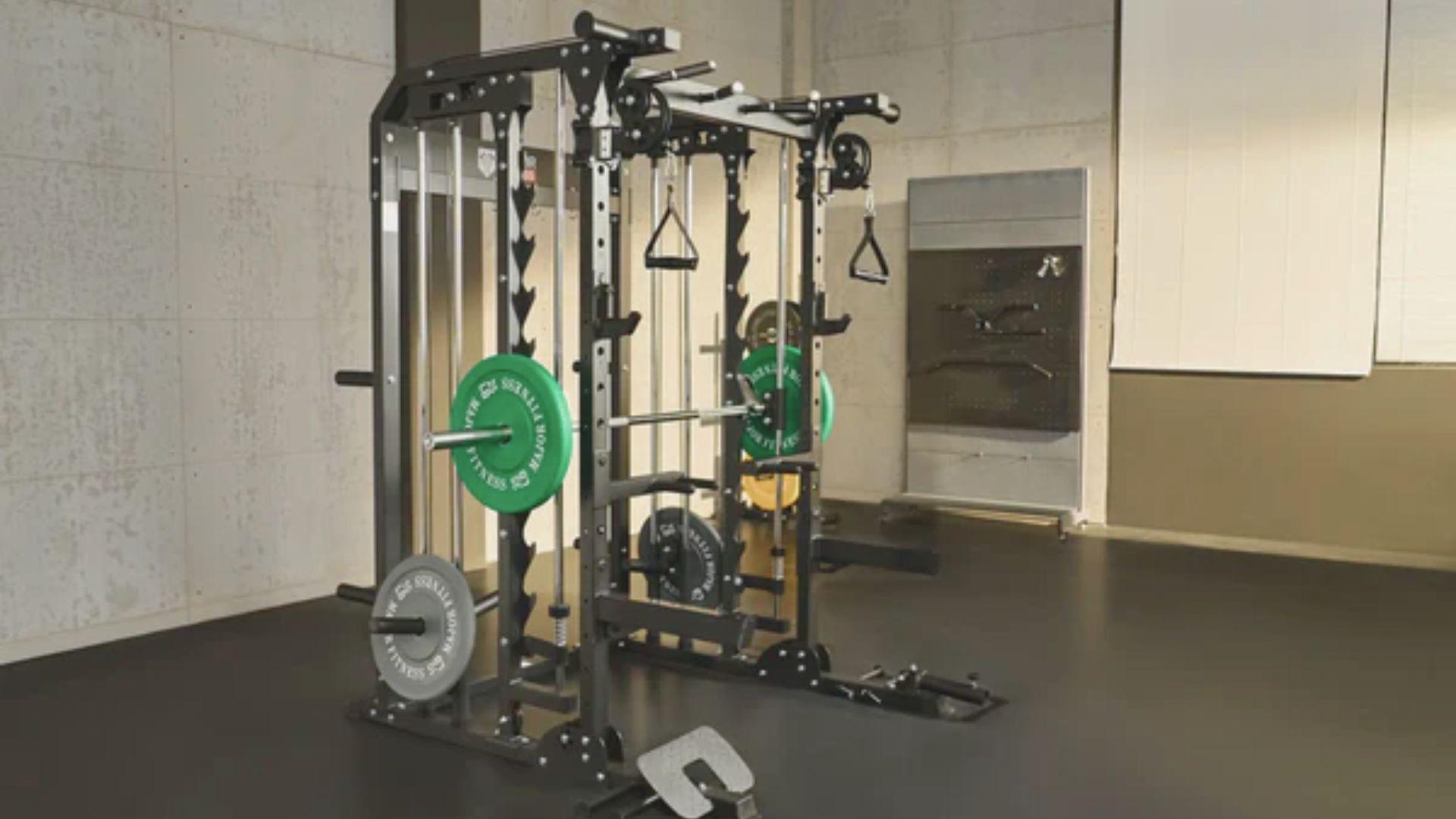 Planet Fitness Smith Machine Bar Weight Explained - XcelerateGyms