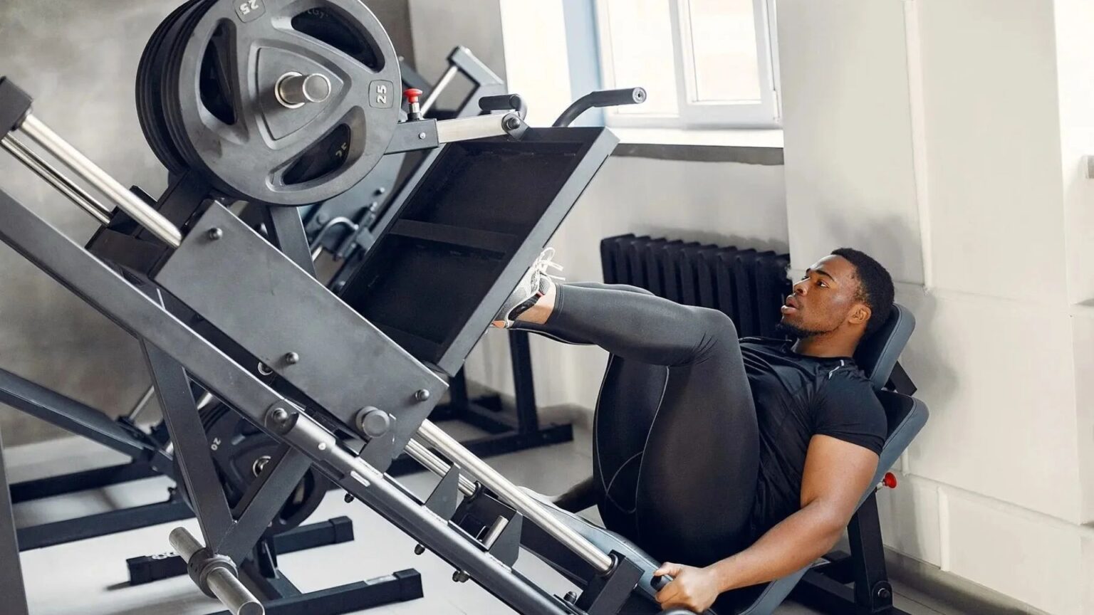 How Much Does a Leg Press Weigh? (Real Numbers + Chart) - XcelerateGyms