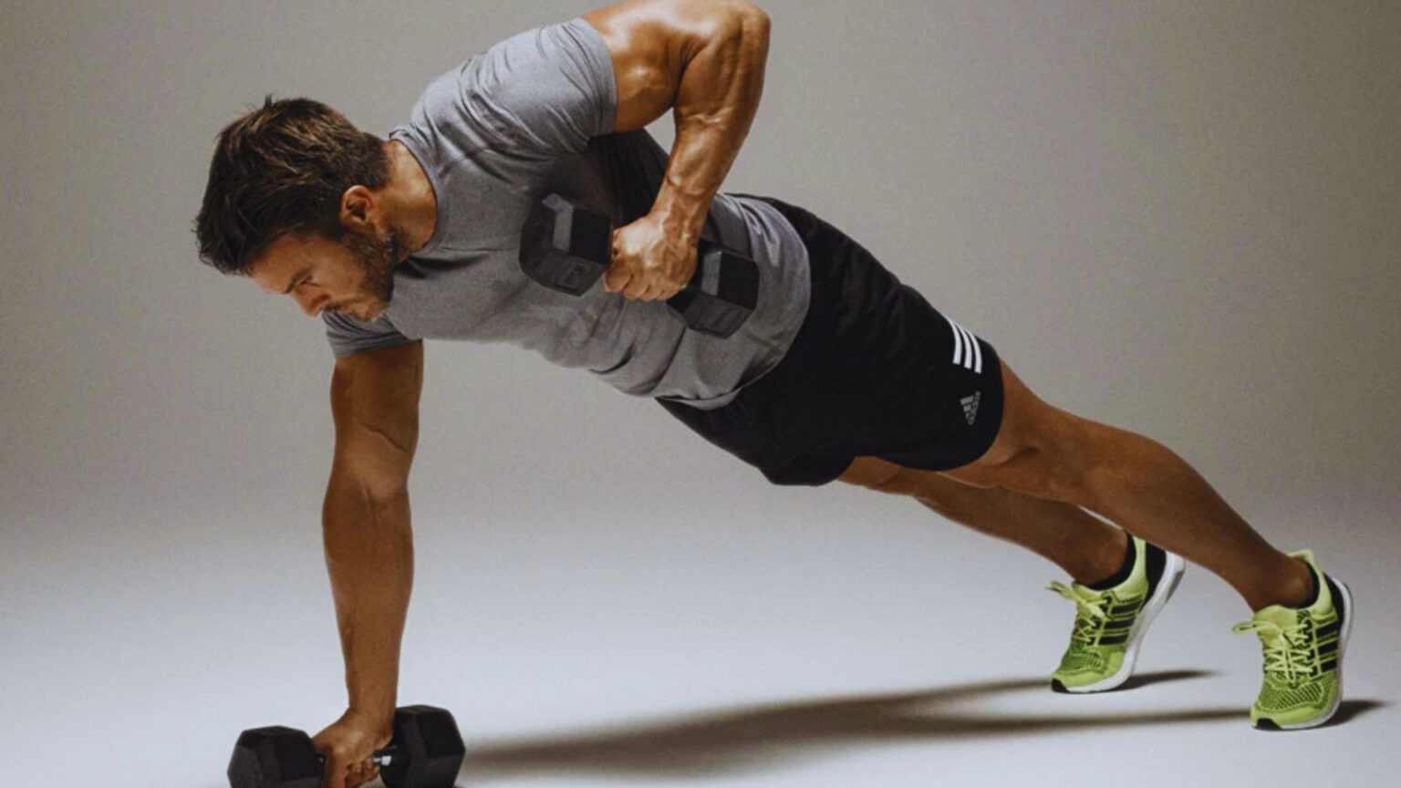 23 Beginner CrossFit Workouts for Strength & Endurance - XcelerateGyms